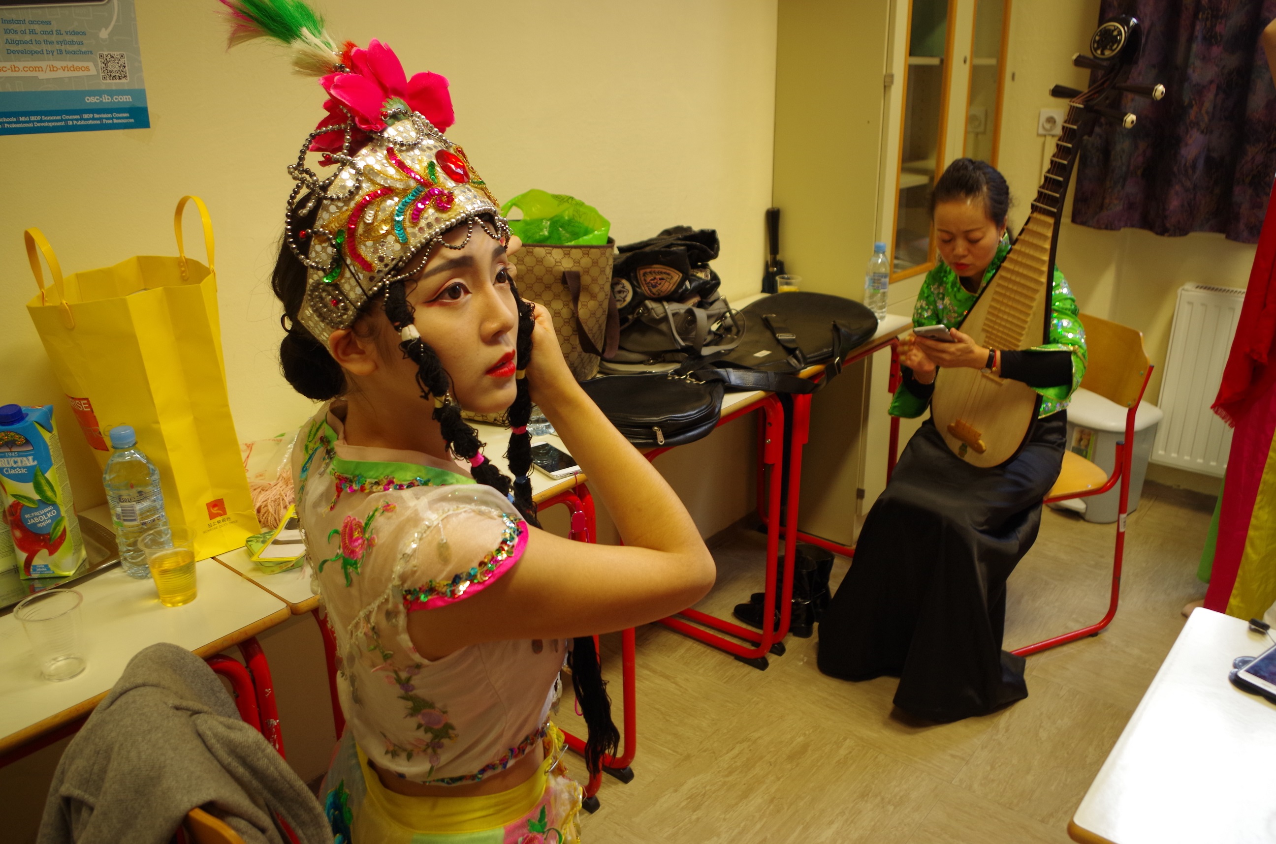 Big Chinese dance-acrobatic and music spectacle: Panda Chengdu | EFnet ...